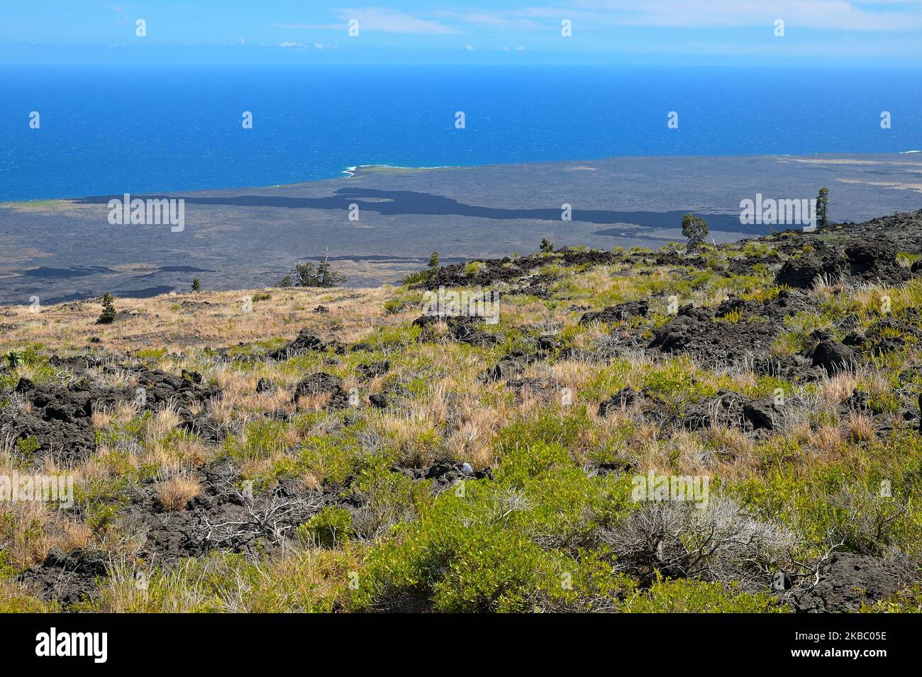 The picturesque steaming craters and lava streams around Mauna Ulu ...