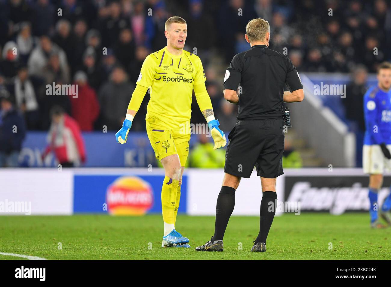 Jordan pickford everton talks hi-res stock photography and images - Alamy