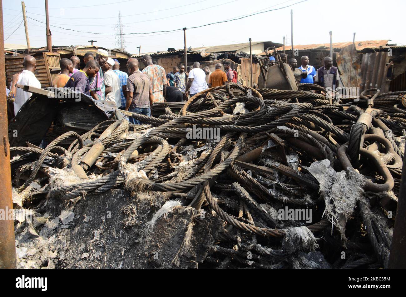 Owode oniri market hi-res stock photography and images - Alamy