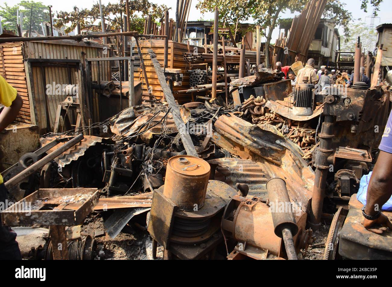 Owode oniri market hi-res stock photography and images - Alamy