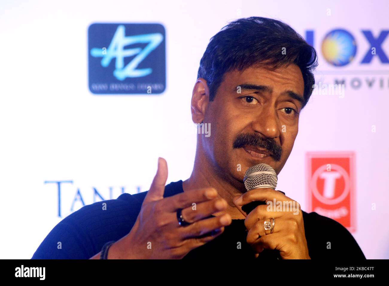 Indian star actor ajay devgn hi-res stock photography and images - Alamy