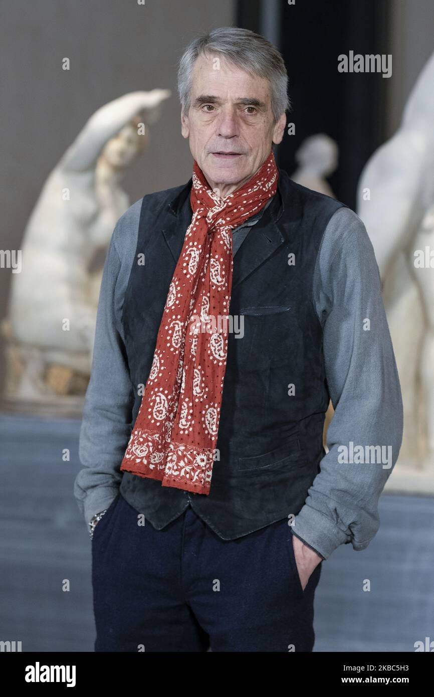 Actor Jeremy Irons attends 'Pintores y Reyes del Prado' photocall at El ...