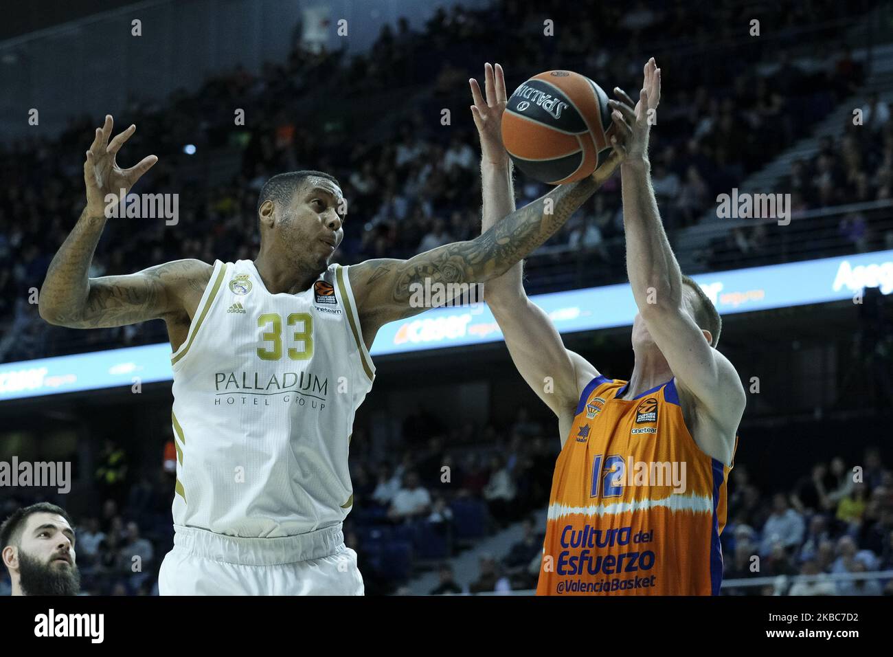 Turkish airlines trey thompkins hi-res stock photography and images - Alamy