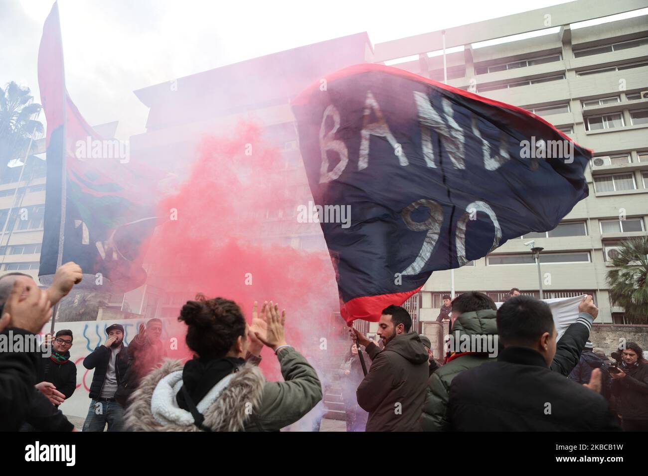 Crime waves hi-res stock photography and images - Alamy