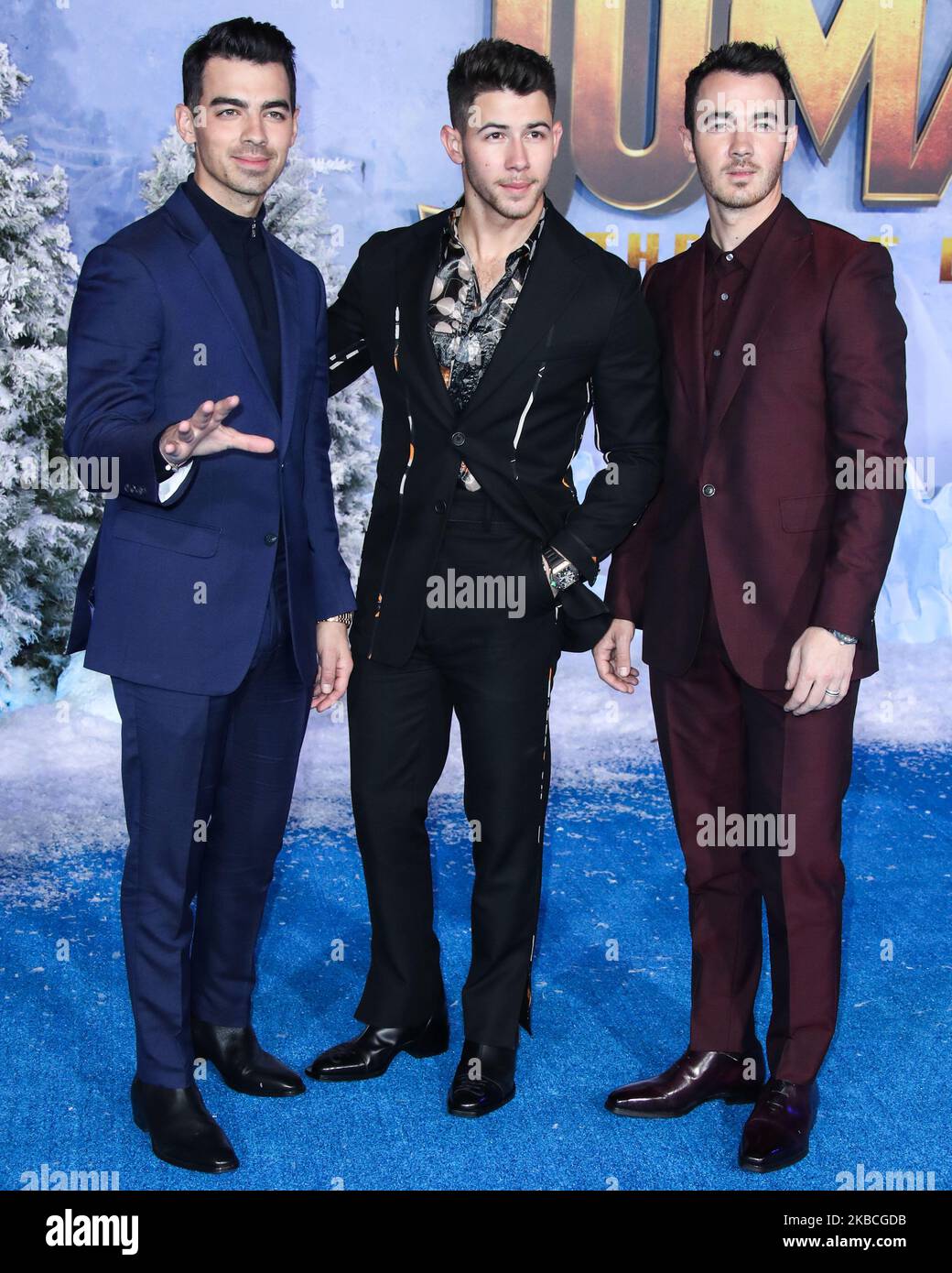 HOLLYWOOD, LOS ANGELES, CALIFORNIA, USA - DECEMBER 09: Joe Jonas, Nick ...