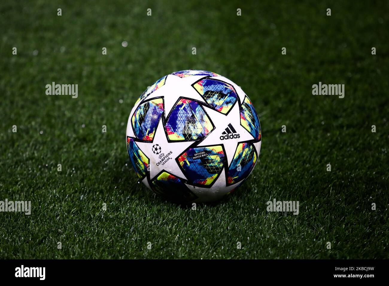 The uefa champions league ball logo hi-res stock photography and images ...