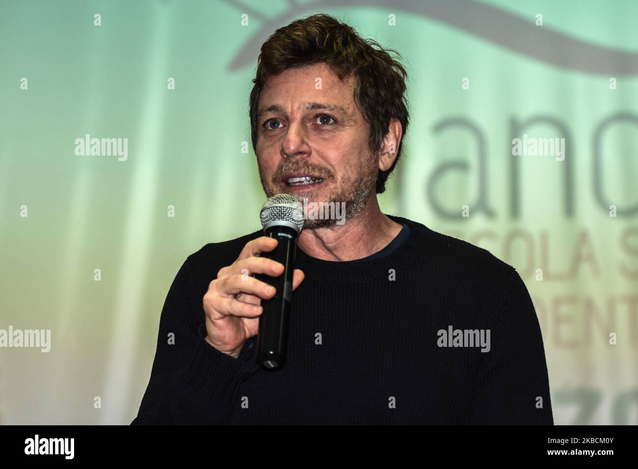 Italian actor Claudio Gioe meets the public and talks about cinema and ...