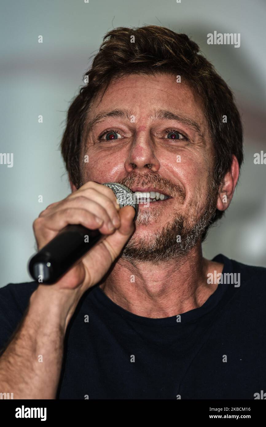 Italian actor Claudio Gioe meets the public and talks about cinema and ...