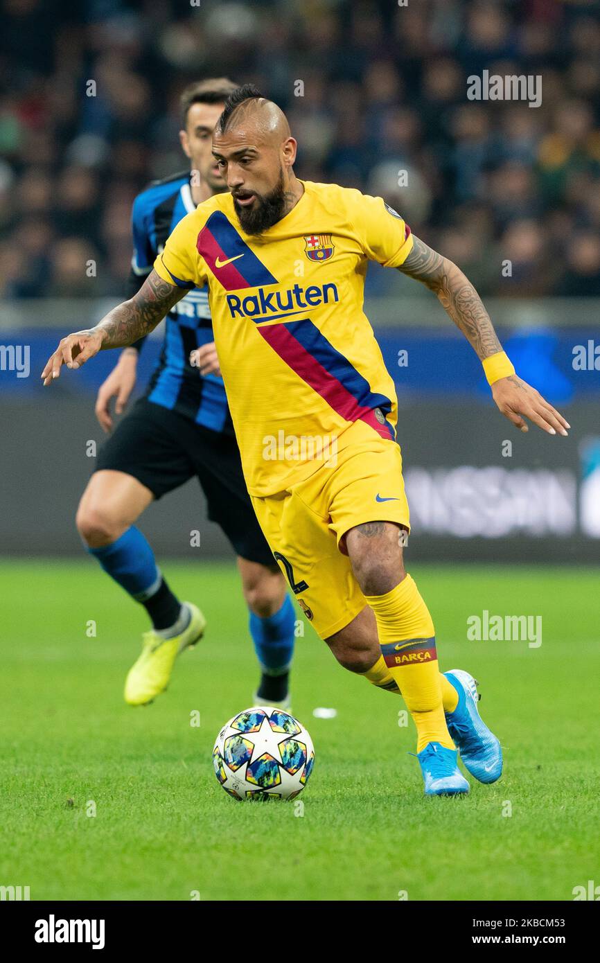 Arturo vidal of fc barcelona hi-res stock photography and images - Alamy