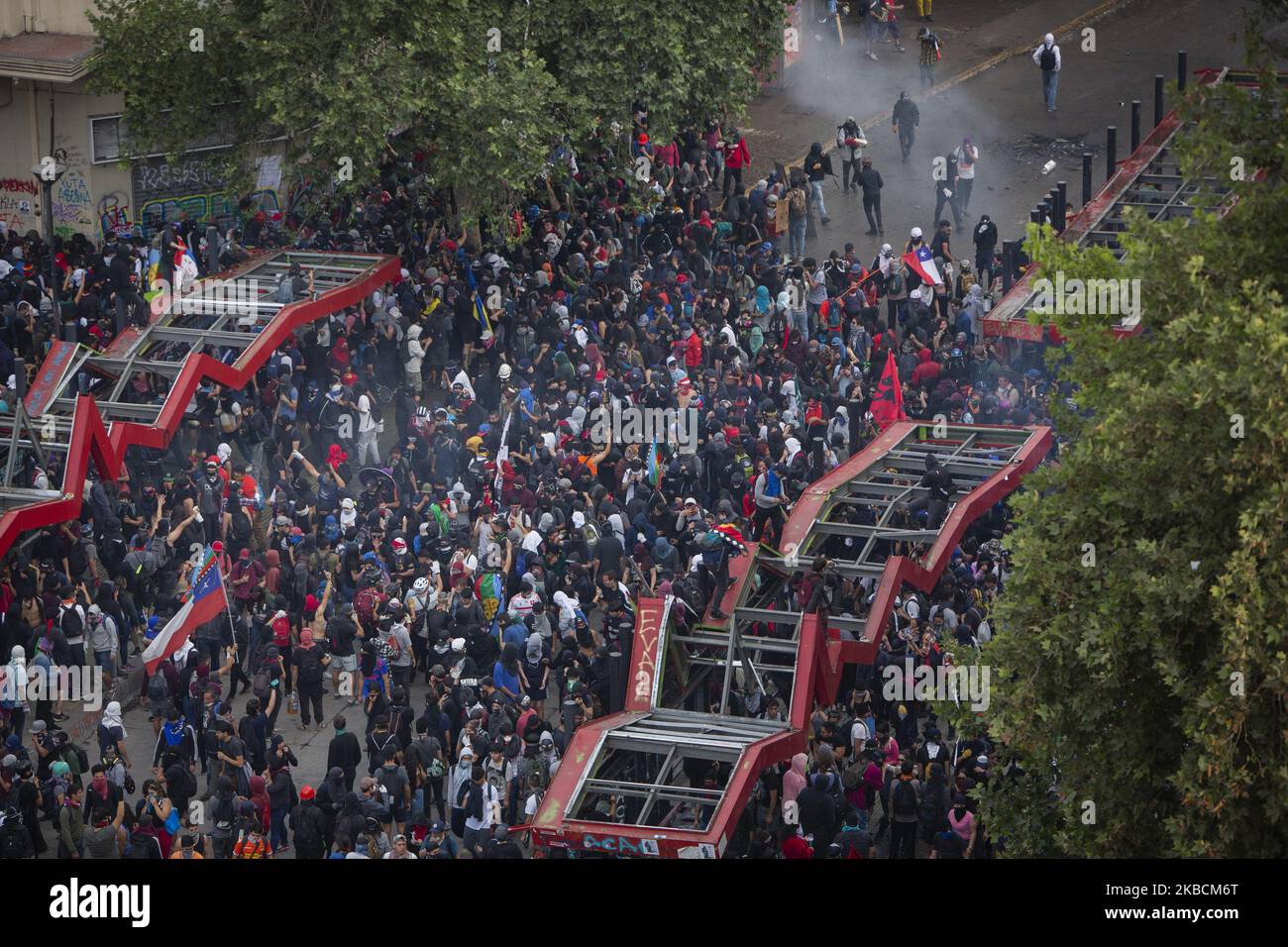 Demonstrators protest against Chile's government in Santiago, Chile ...