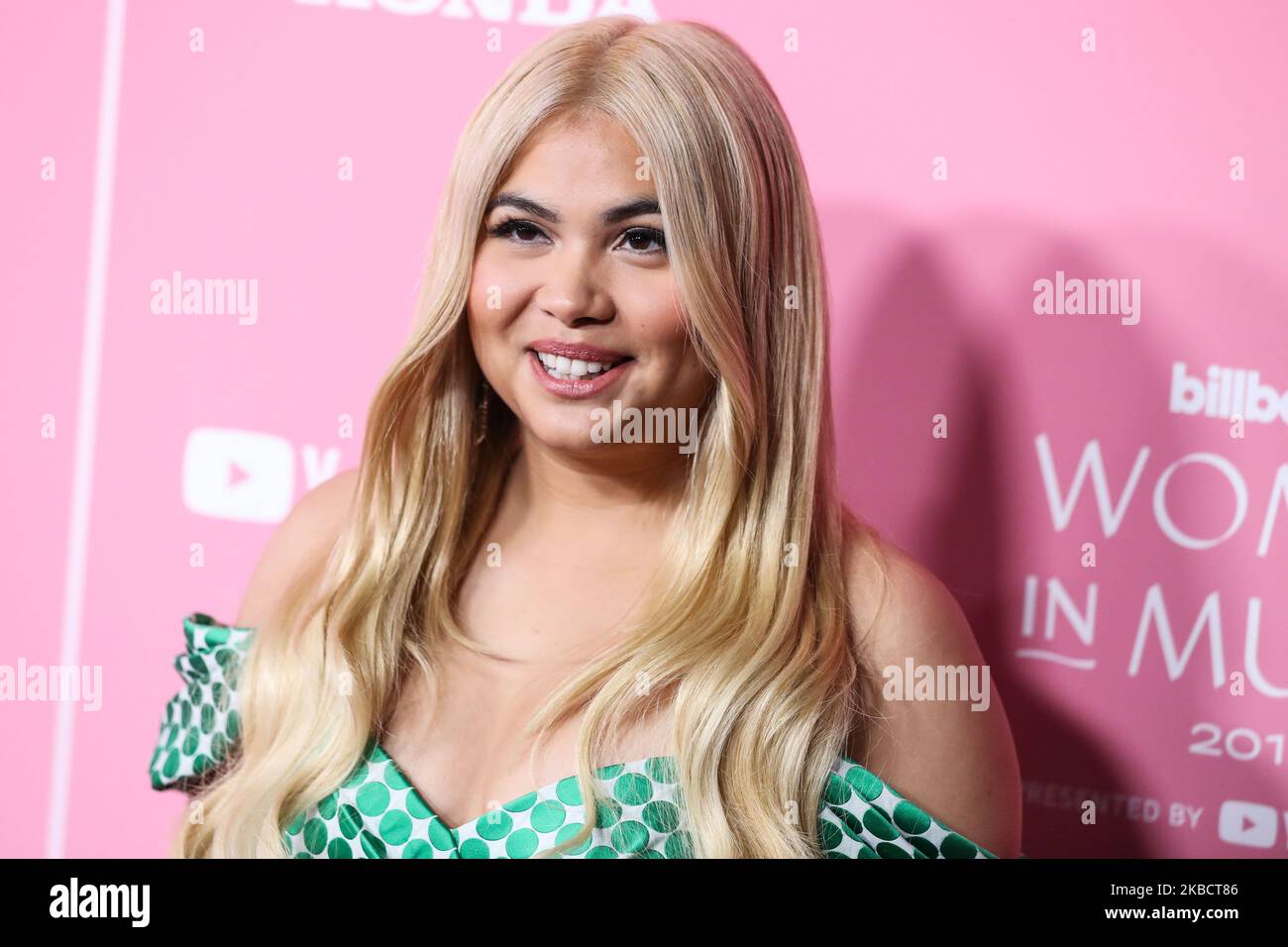 HOLLYWOOD, LOS ANGELES, CALIFORNIA, USA - DECEMBER 12: Singer Hayley ...