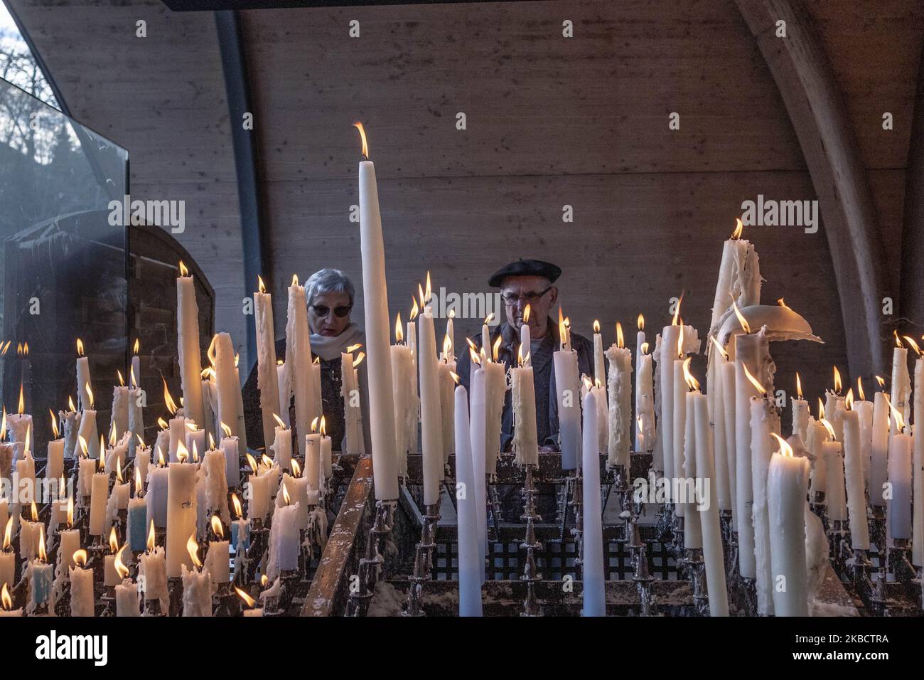 Different types of candles hi-res stock photography and images - Alamy