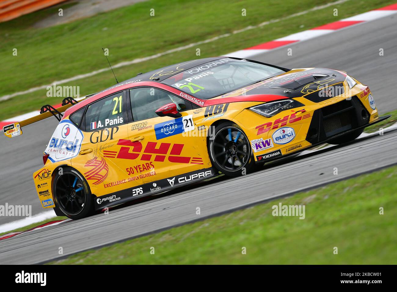 Photo action Aurelien Panis driver of Comtoyou DHL Team Cupra Racing ...
