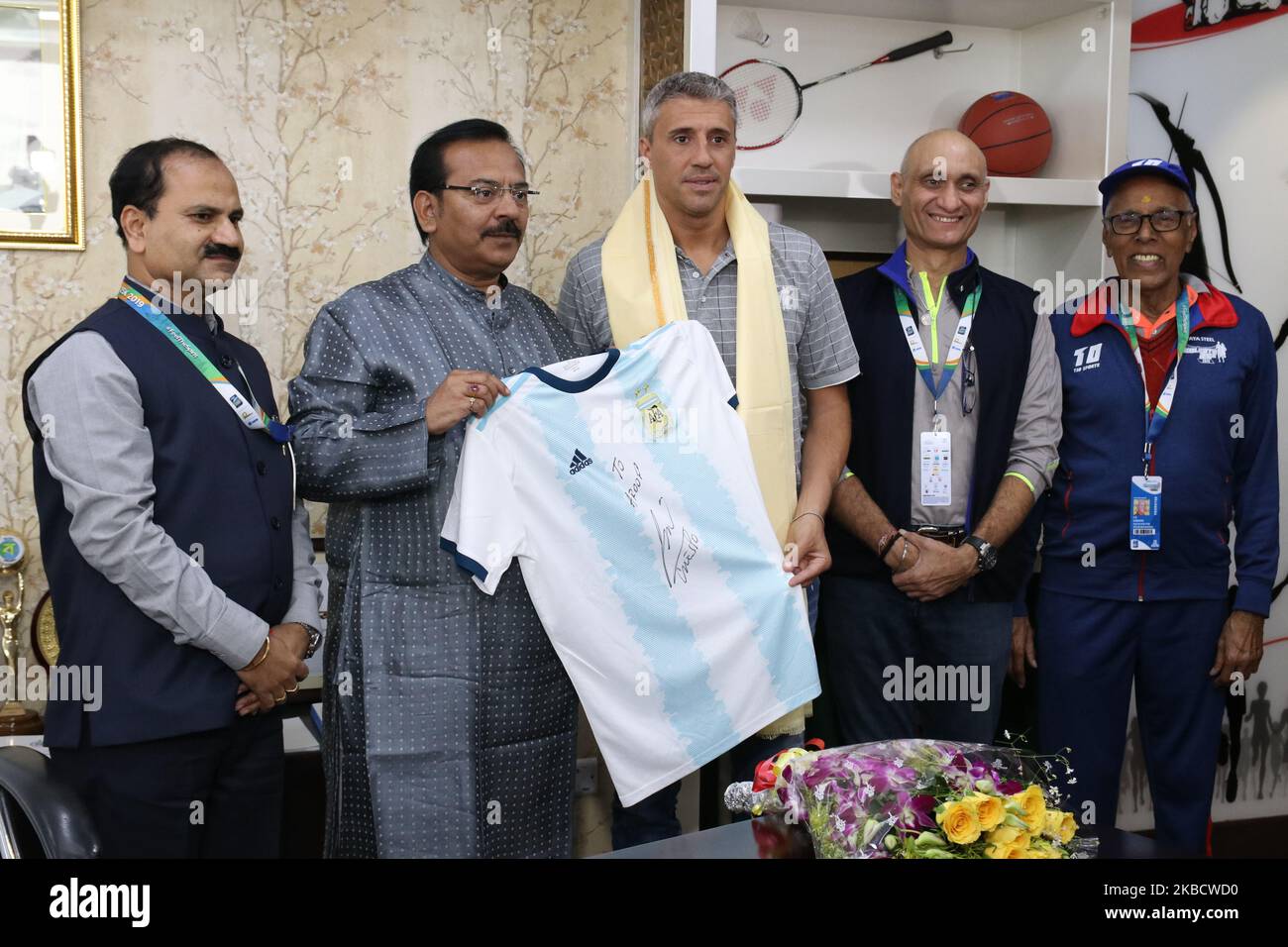 Argentine football coach and former player Hernan Jorge Crespo meet to ...