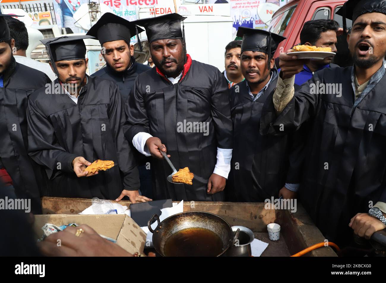 Unemployment in india hi-res stock photography and images - Alamy