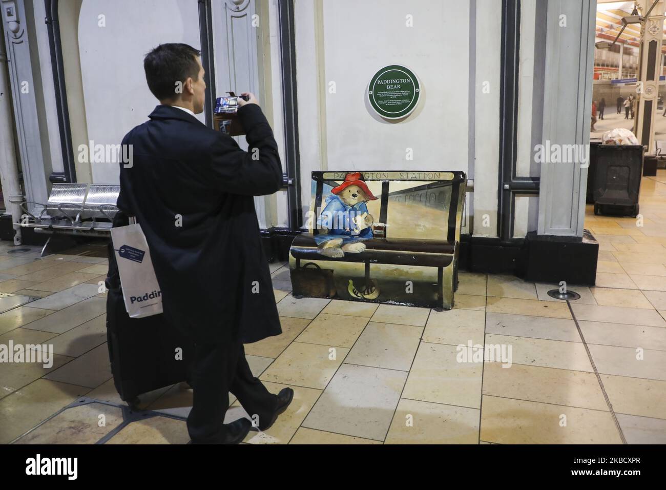 Paddington bear bench hi-res stock photography and images - Alamy