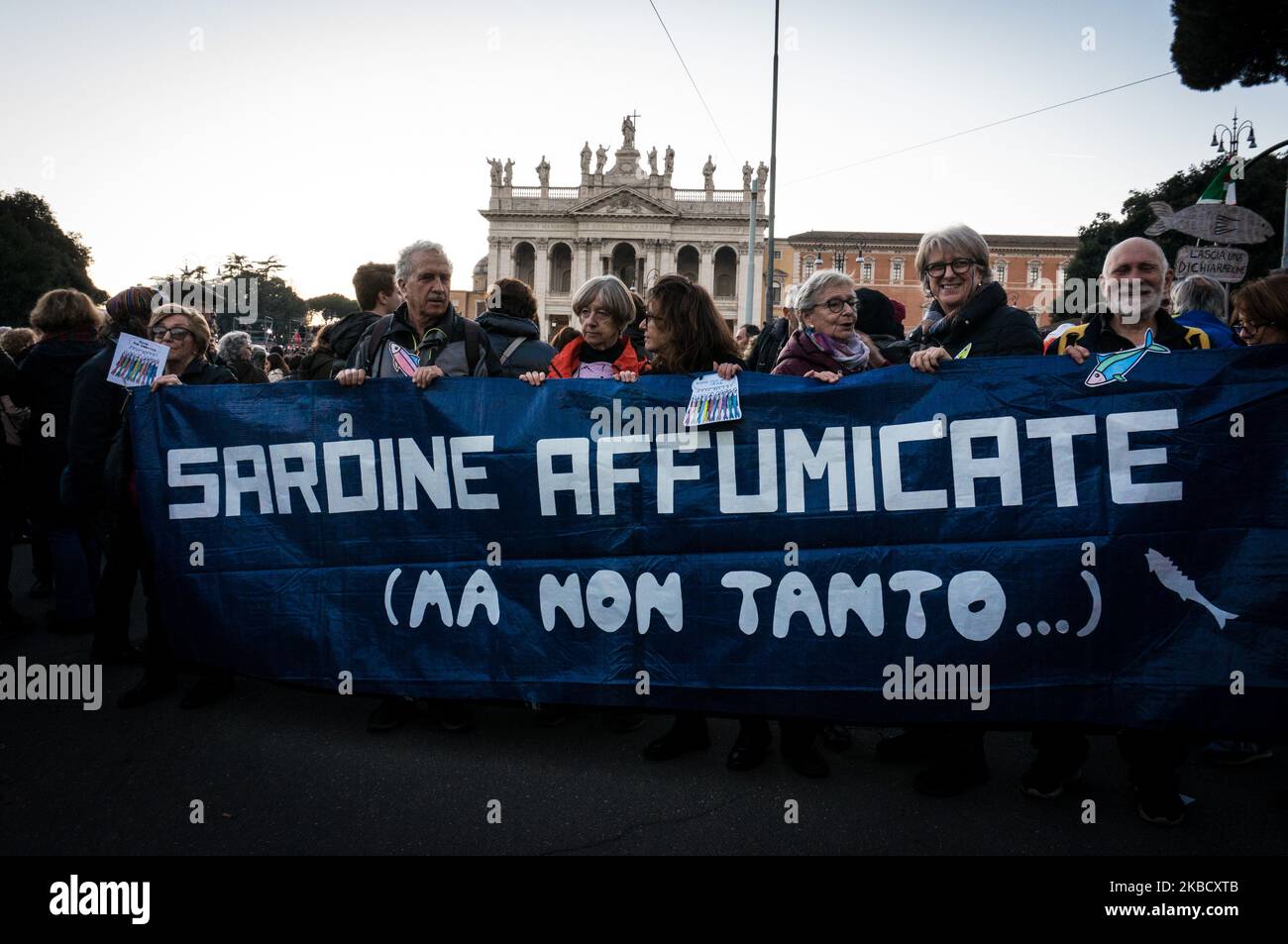 Italian grass roots movement hi-res stock photography and images - Alamy