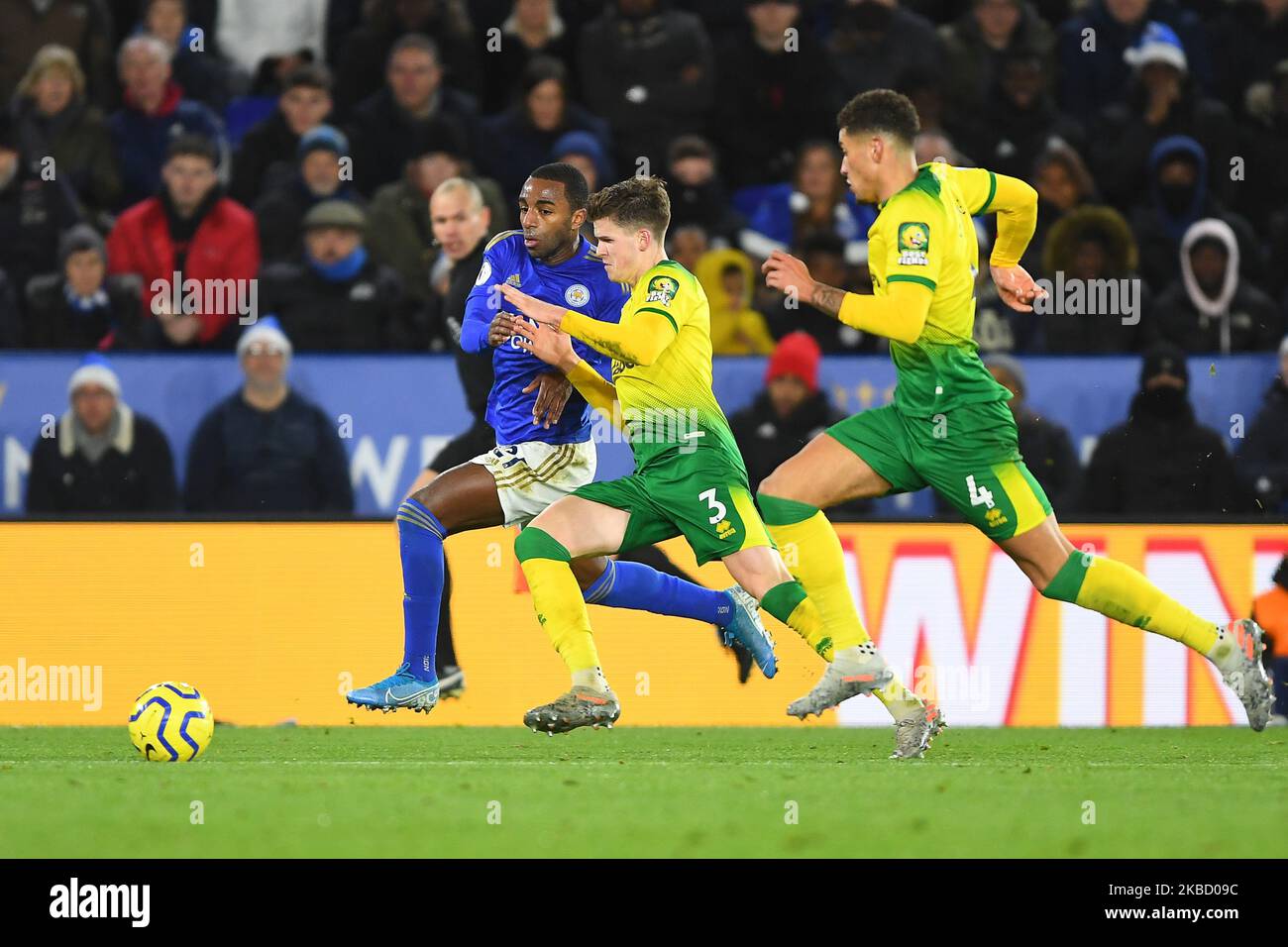 Ricardo Pereira (21) of Leicester City battles with Sam Byram (3) of ...