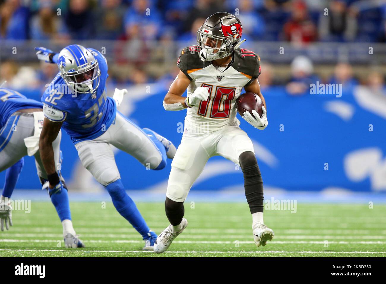 Amy wilson hi-res stock photography and images - Alamy