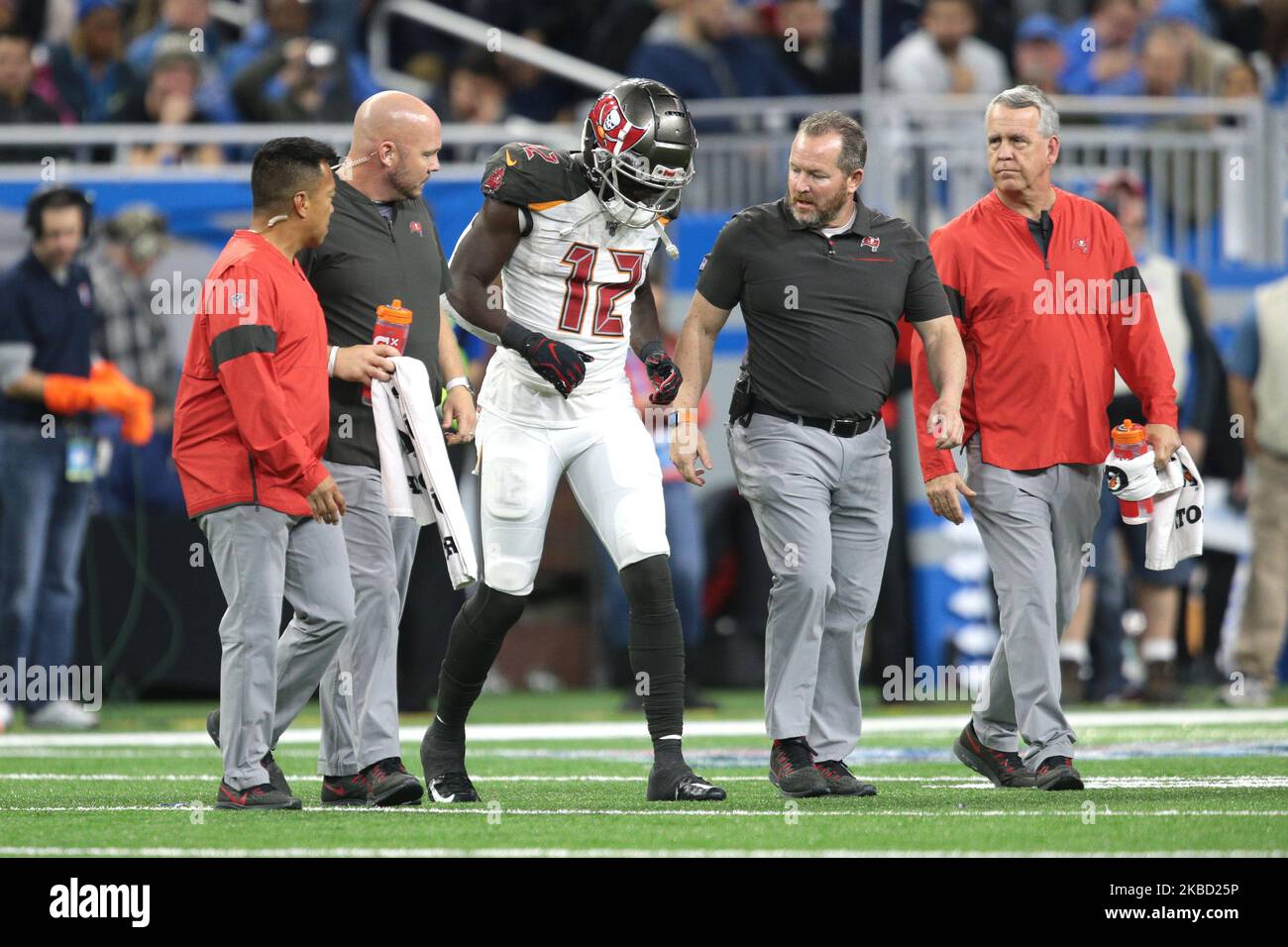 Wide receiver chris godwin hi-res stock photography and images - Alamy