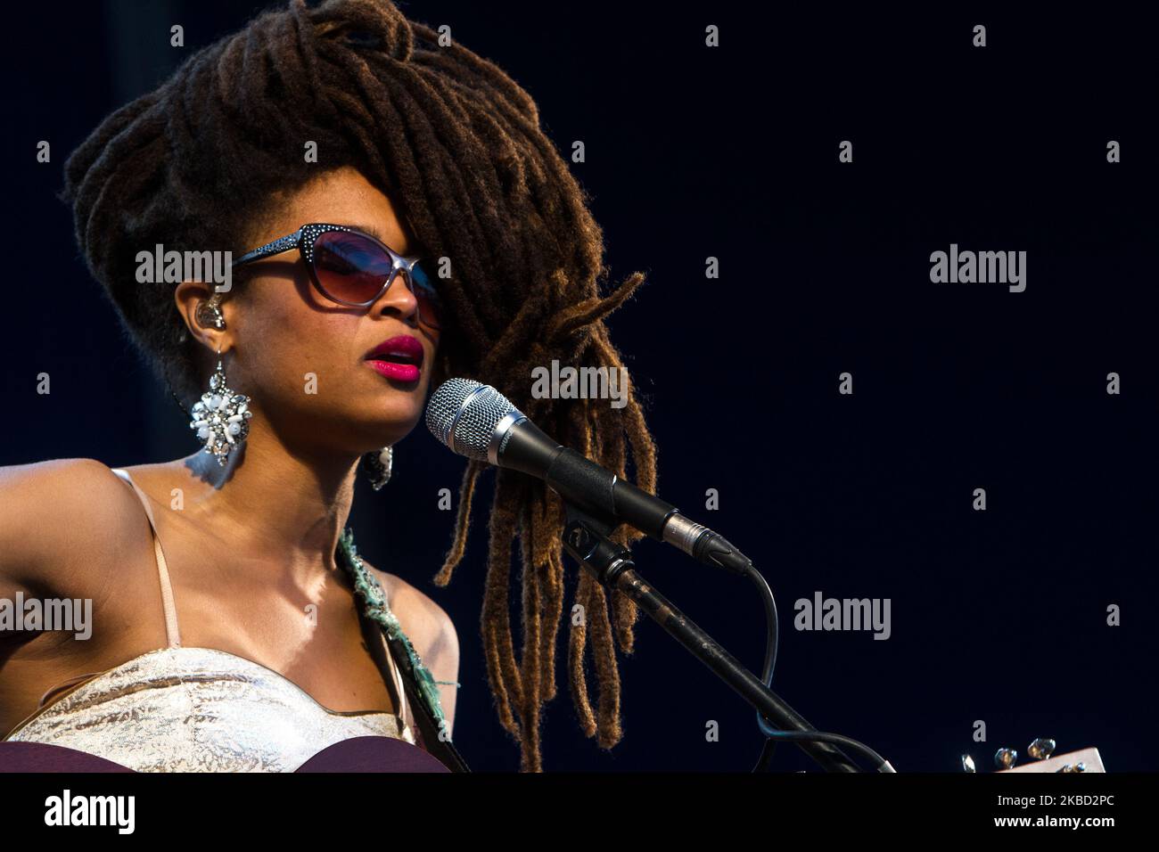 Valerie june carroponte hi-res stock photography and images - Alamy