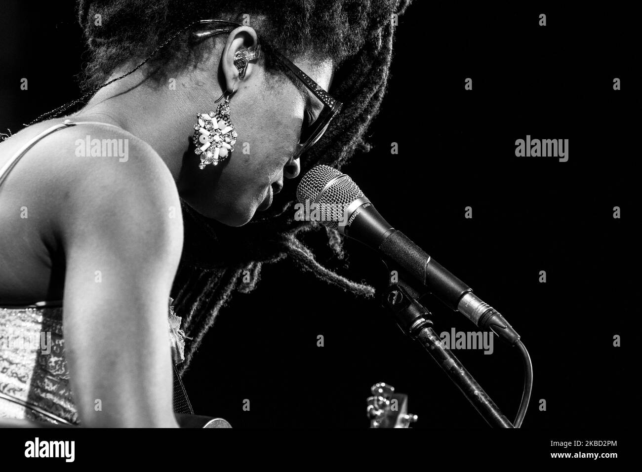 Valerie june show Black and White Stock Photos & Images - Alamy