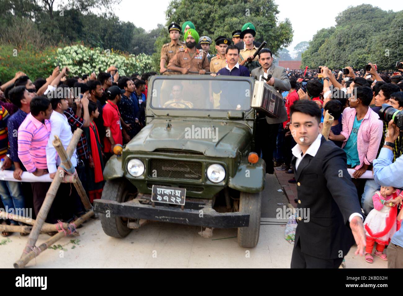 War surrender ceremony hi-res stock photography and images - Alamy