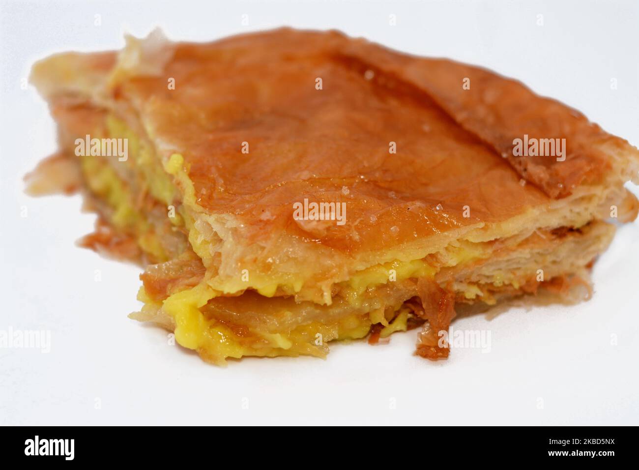 Cushioned pies or Feteer Meshaltet cushion like pie flaky Egyptian ...