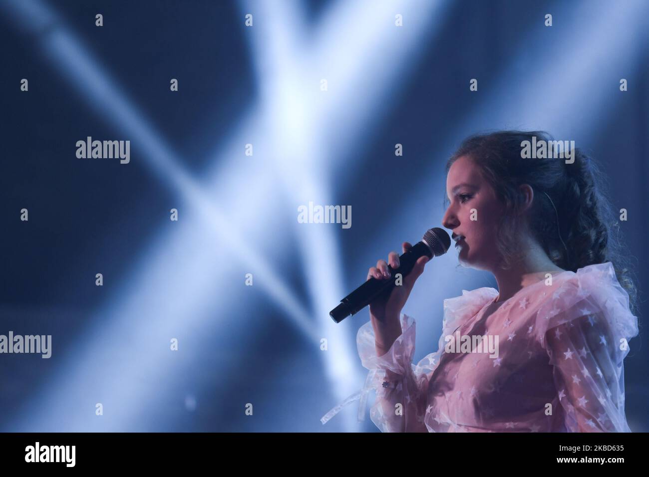 Sanah artist hi-res stock photography and images - Alamy