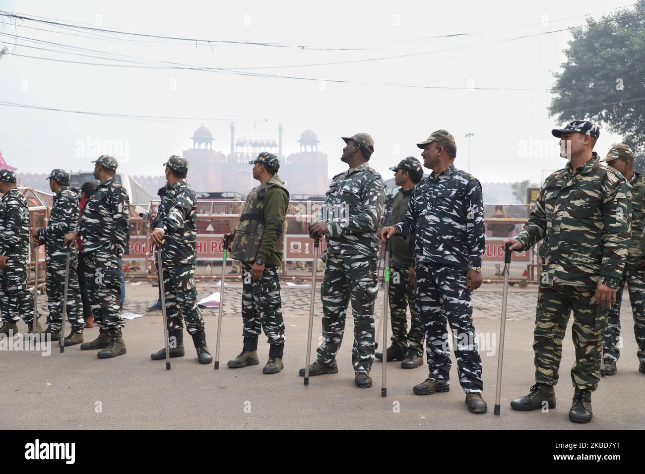 Indian police personnels hi-res stock photography and images - Alamy