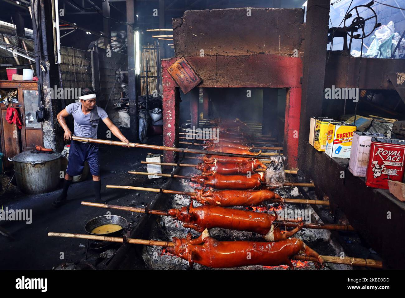Lechon capital hi-res stock photography and images - Alamy