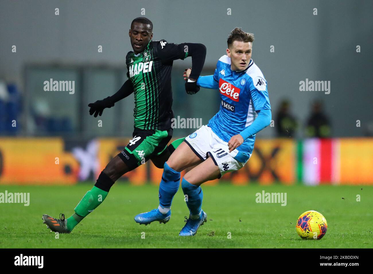 Pedro Obiang of Sassuolo and Piotr Zielinski of Napoli during the ...