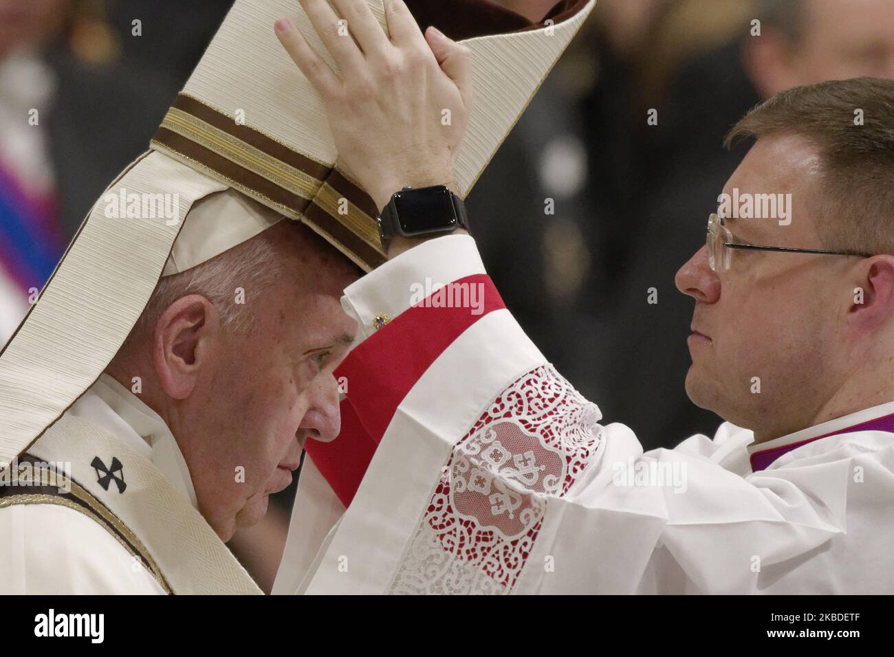 Pope Francis celebrates Christmas Eve Mass in St. Peter's Basilica at ...