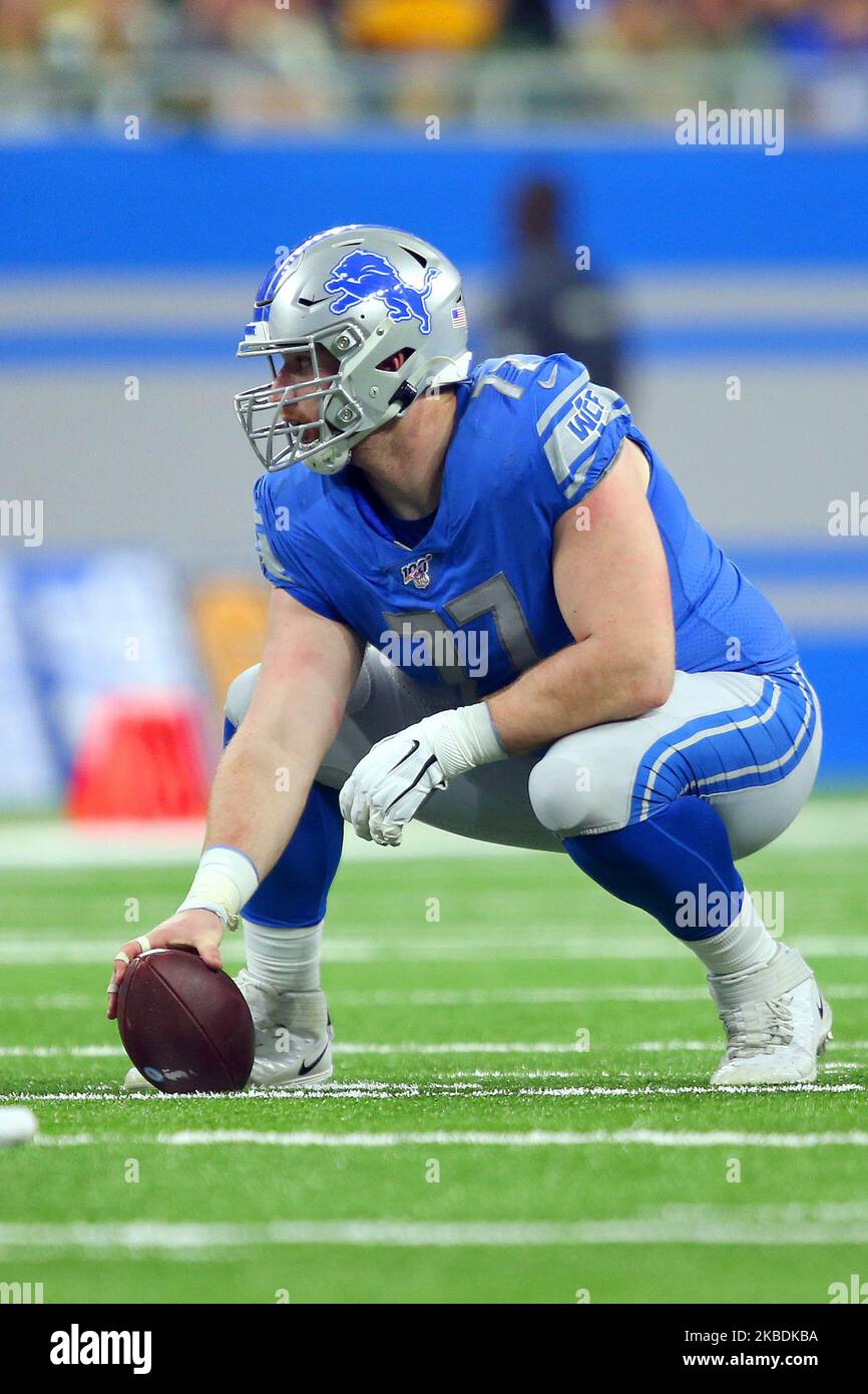 Detroit lions center frank ragnow hi-res stock photography and images ...
