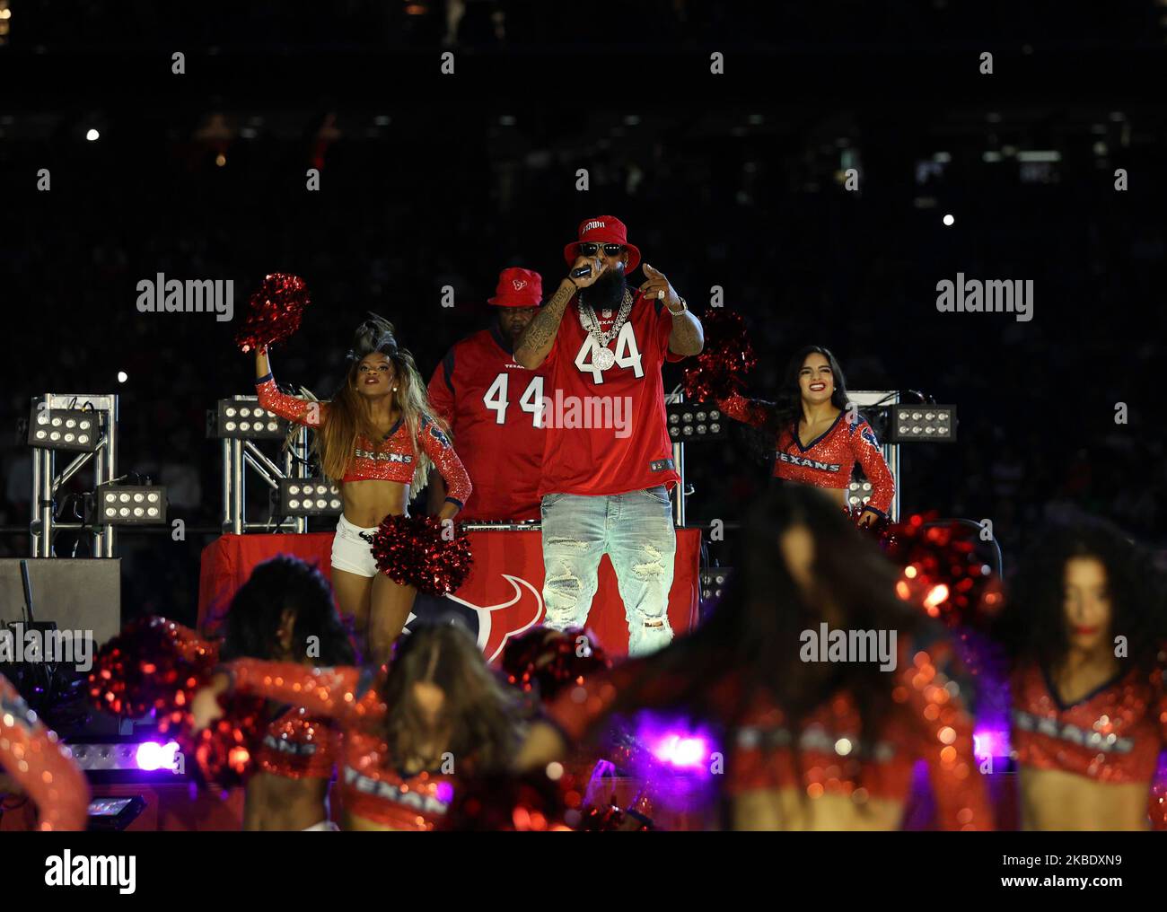 November 3, 2022: Rapper Big Slim performs during halftime at an NFL ...