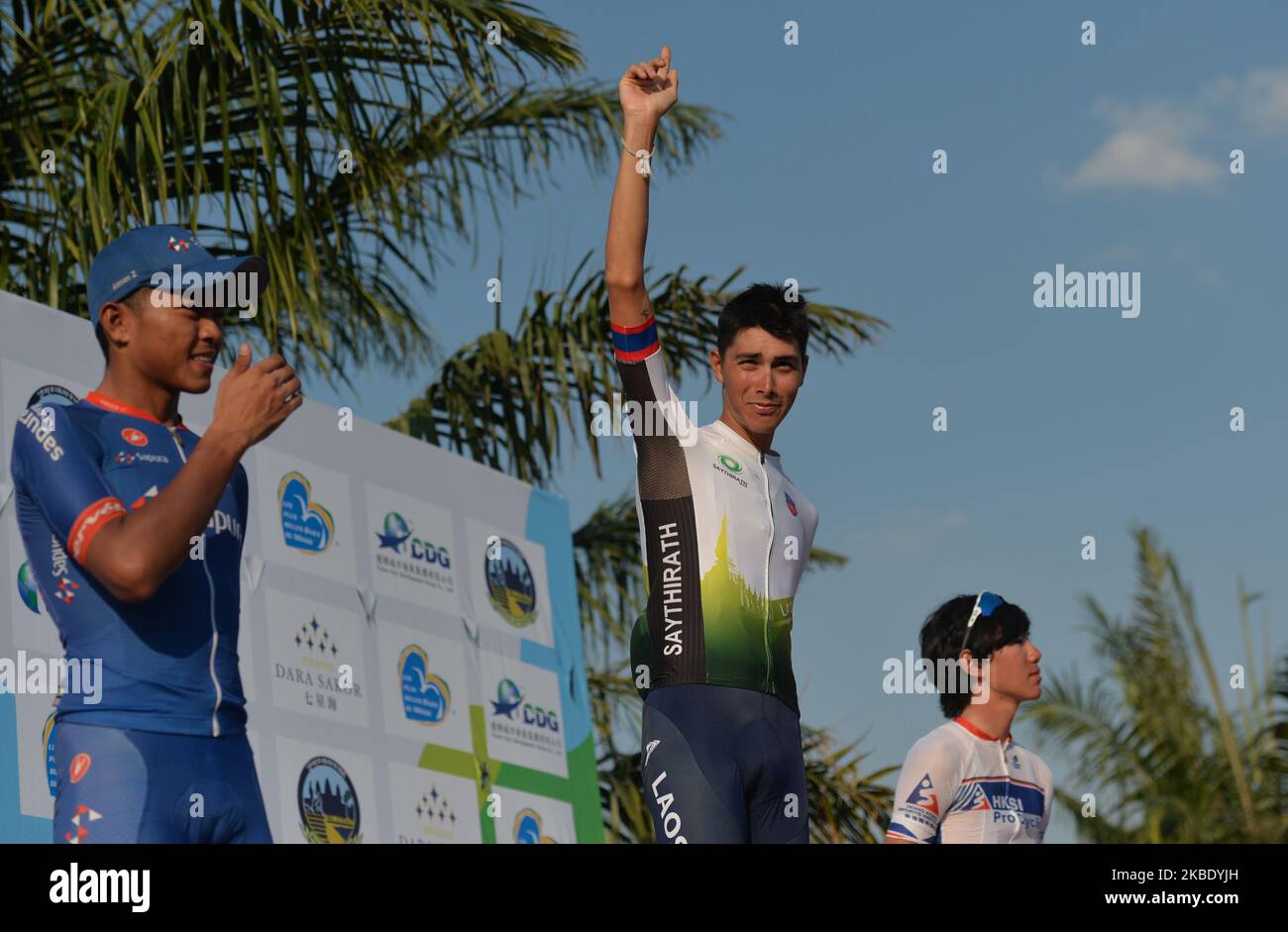 Ariya Phounsavath (center) of Laos national team wins the inaugural ...