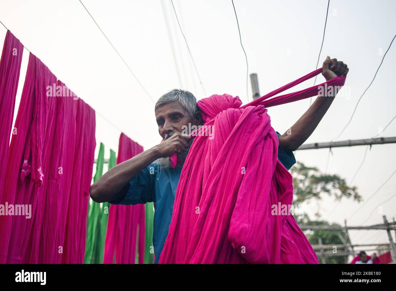 Bangladesh ready made garments hi-res stock photography and images - Alamy