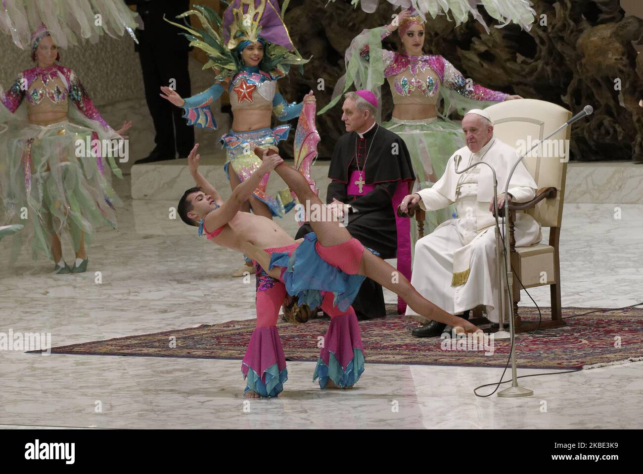 Pope Francis looks at artists of the "Aqua" Cuban circus during his ...