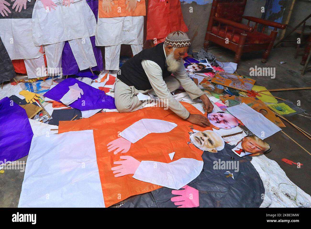 Kitemaker abdul gaffur ansari hi-res stock photography and images - Alamy