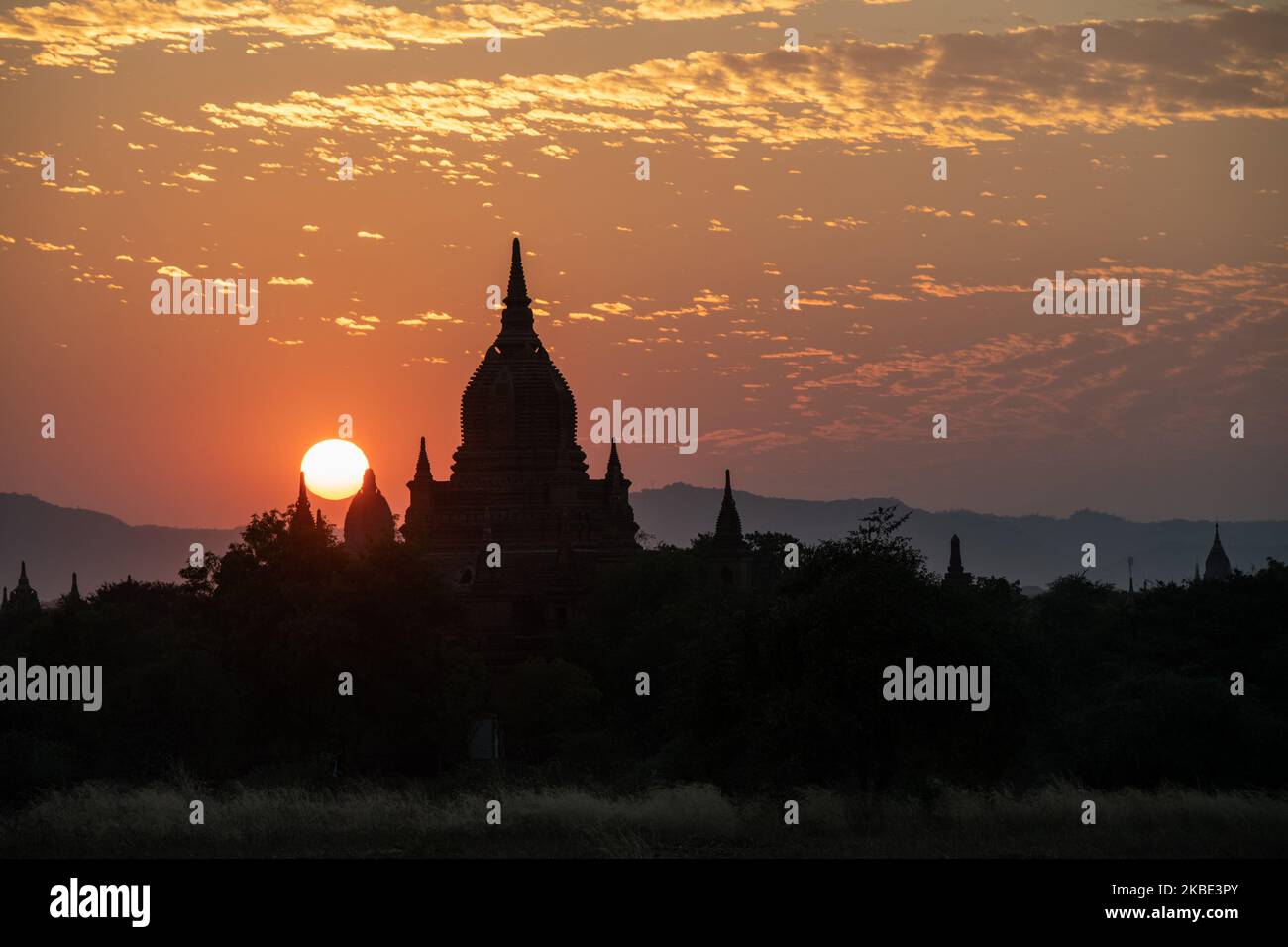 Myanmars ancient city of bagan hi-res stock photography and images - Alamy