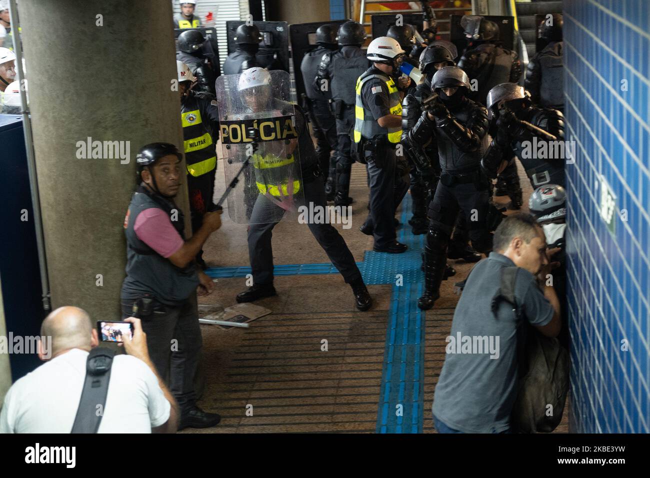Trianon subway station hi-res stock photography and images - Alamy
