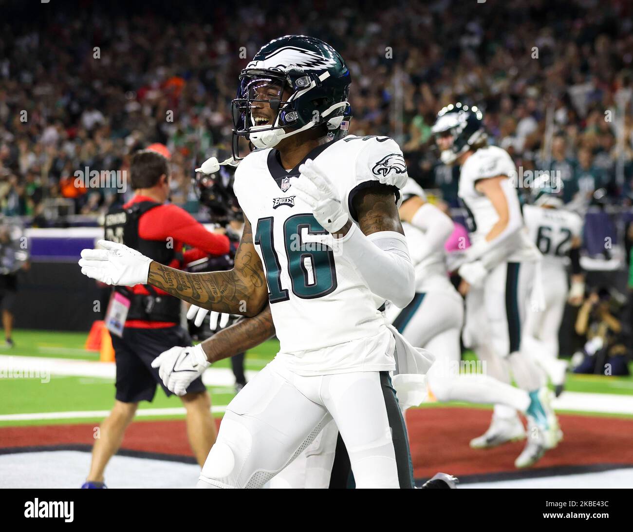 Quez watkins eagles hi-res stock photography and images - Alamy