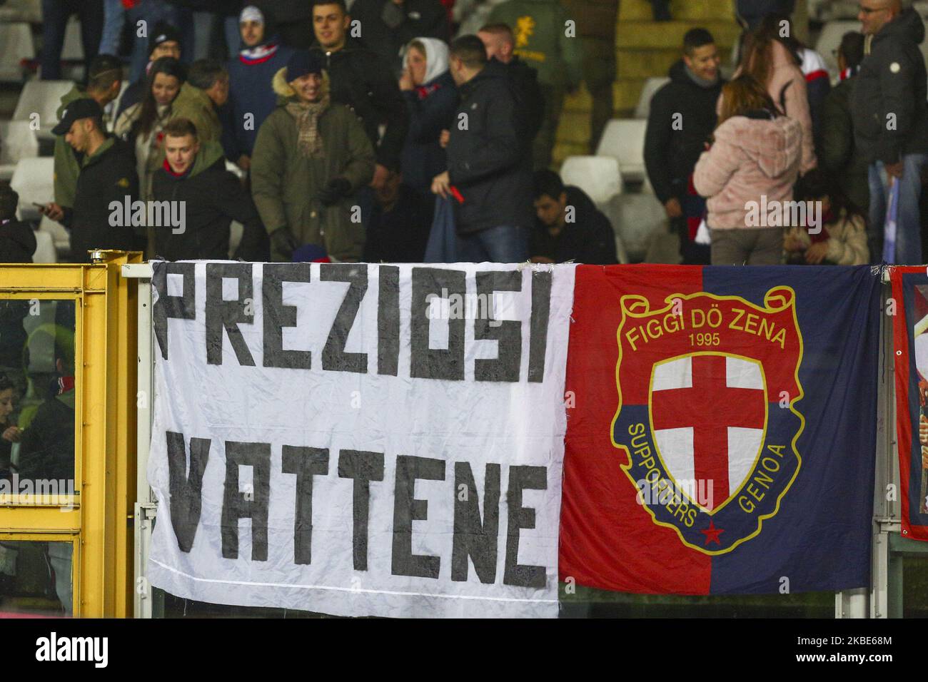 Genoa fans hi-res stock photography and images - Alamy