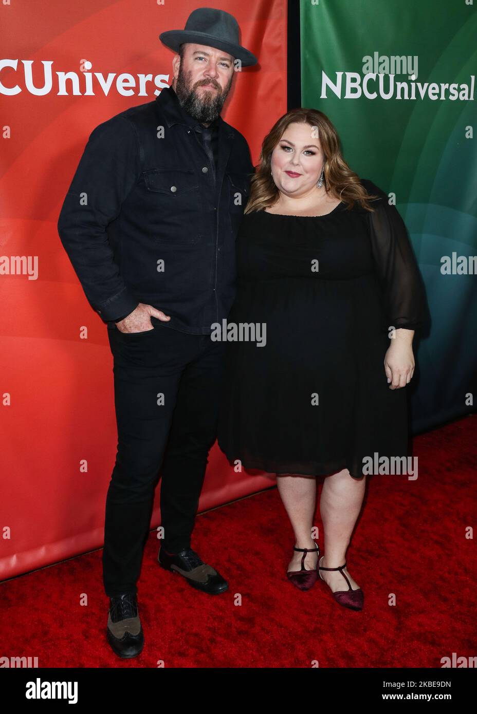 PASADENA, LOS ANGELES, CALIFORNIA, USA - JANUARY 11: Chris Sullivan and ...