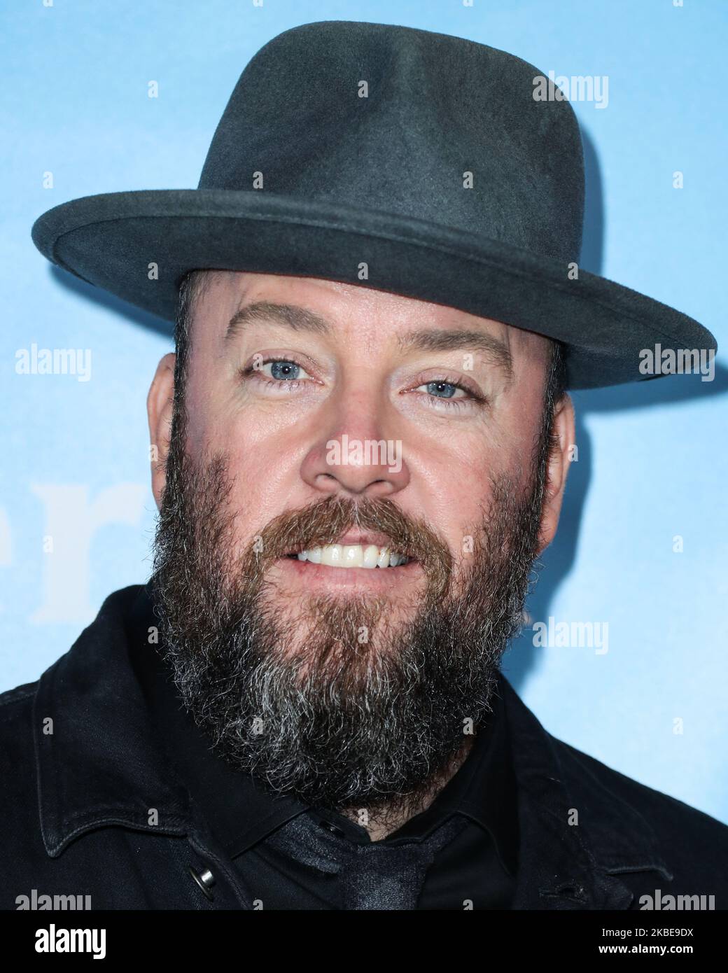 PASADENA, LOS ANGELES, CALIFORNIA, USA - JANUARY 11: Chris Sullivan ...