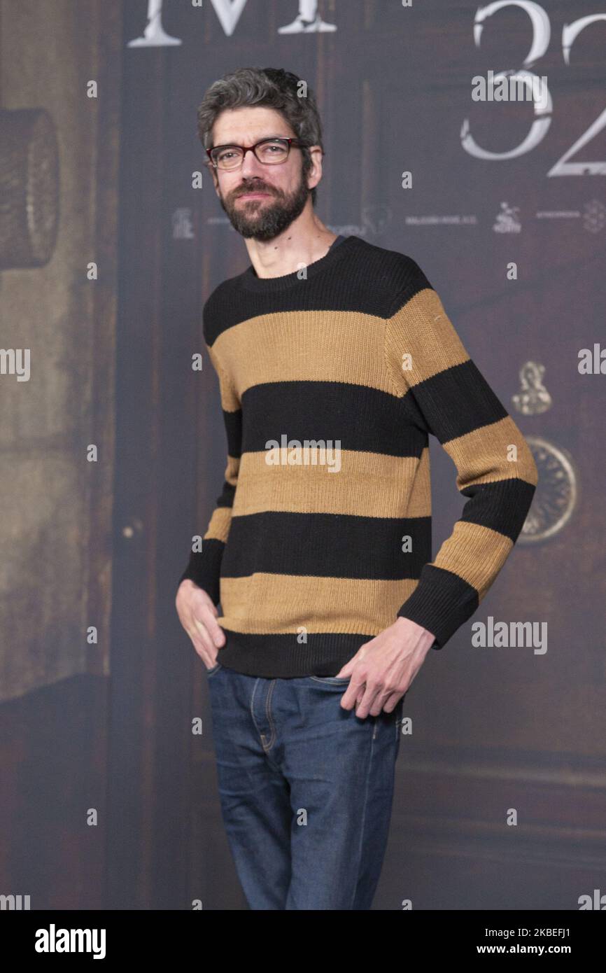 javier Botet attends 'Malasaña 32' photocall on January 13, 2020 in ...