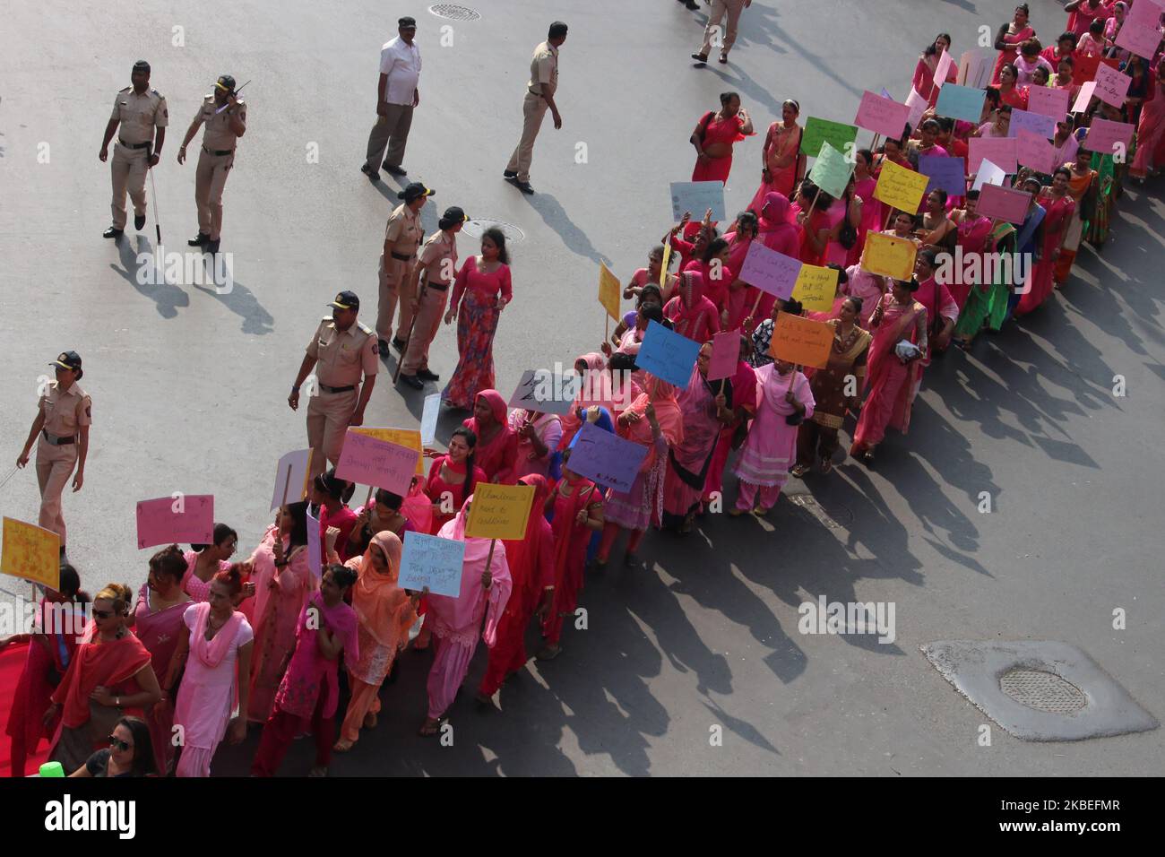 Kinnar maa trust hi-res stock photography and images - Alamy
