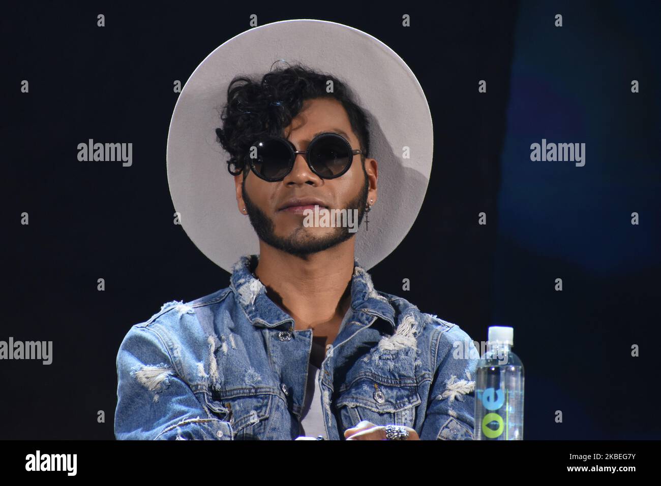 Samo attends a press conference to announce his participation in the ...