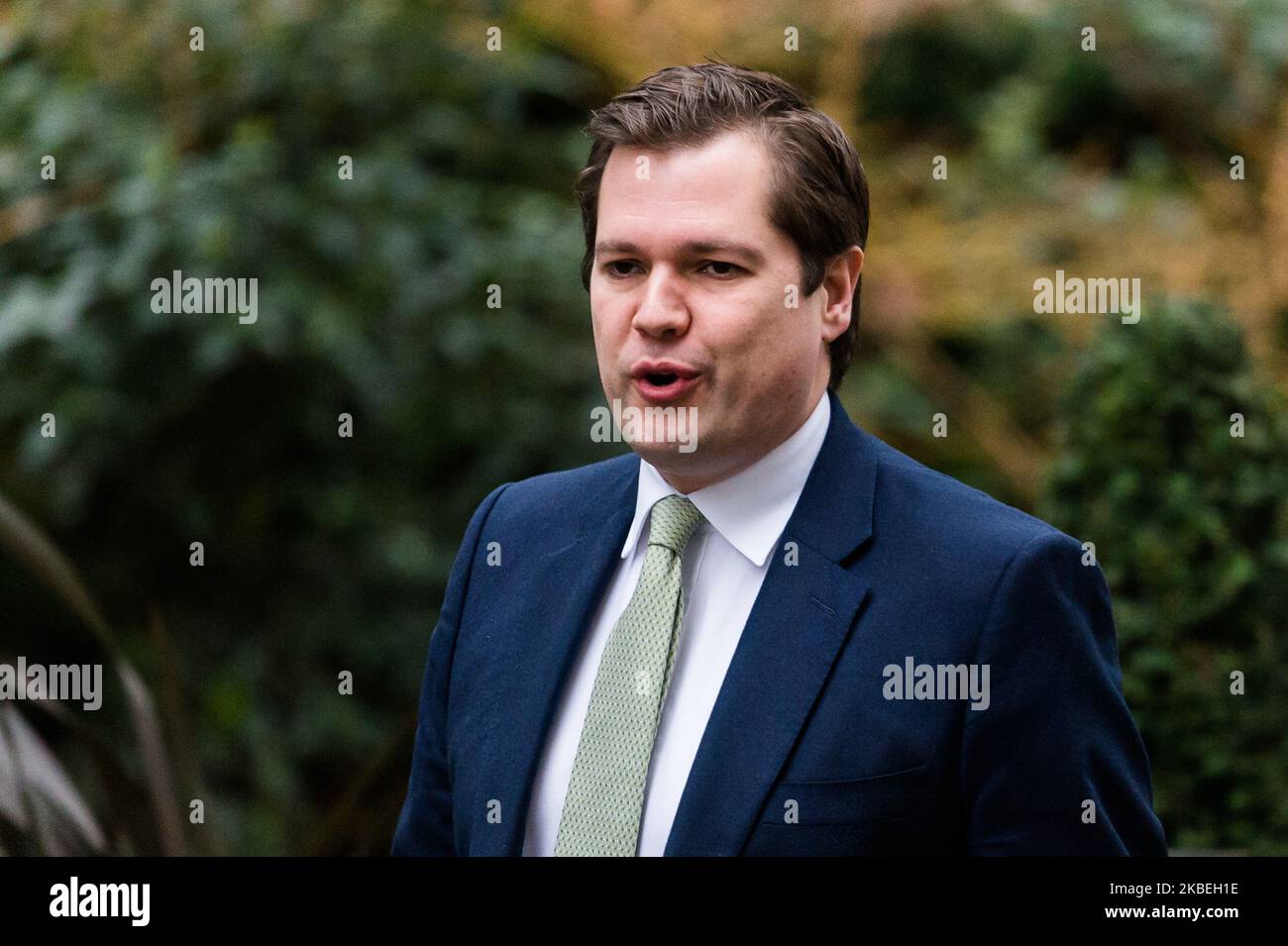 Robert jenrick arrives in downing street hi-res stock photography and ...