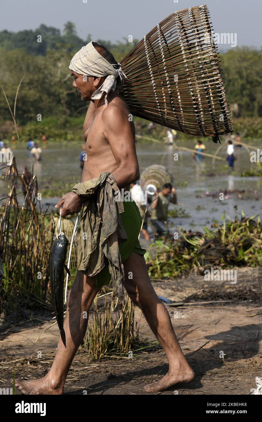 Magh tribe hi-res stock photography and images - Alamy